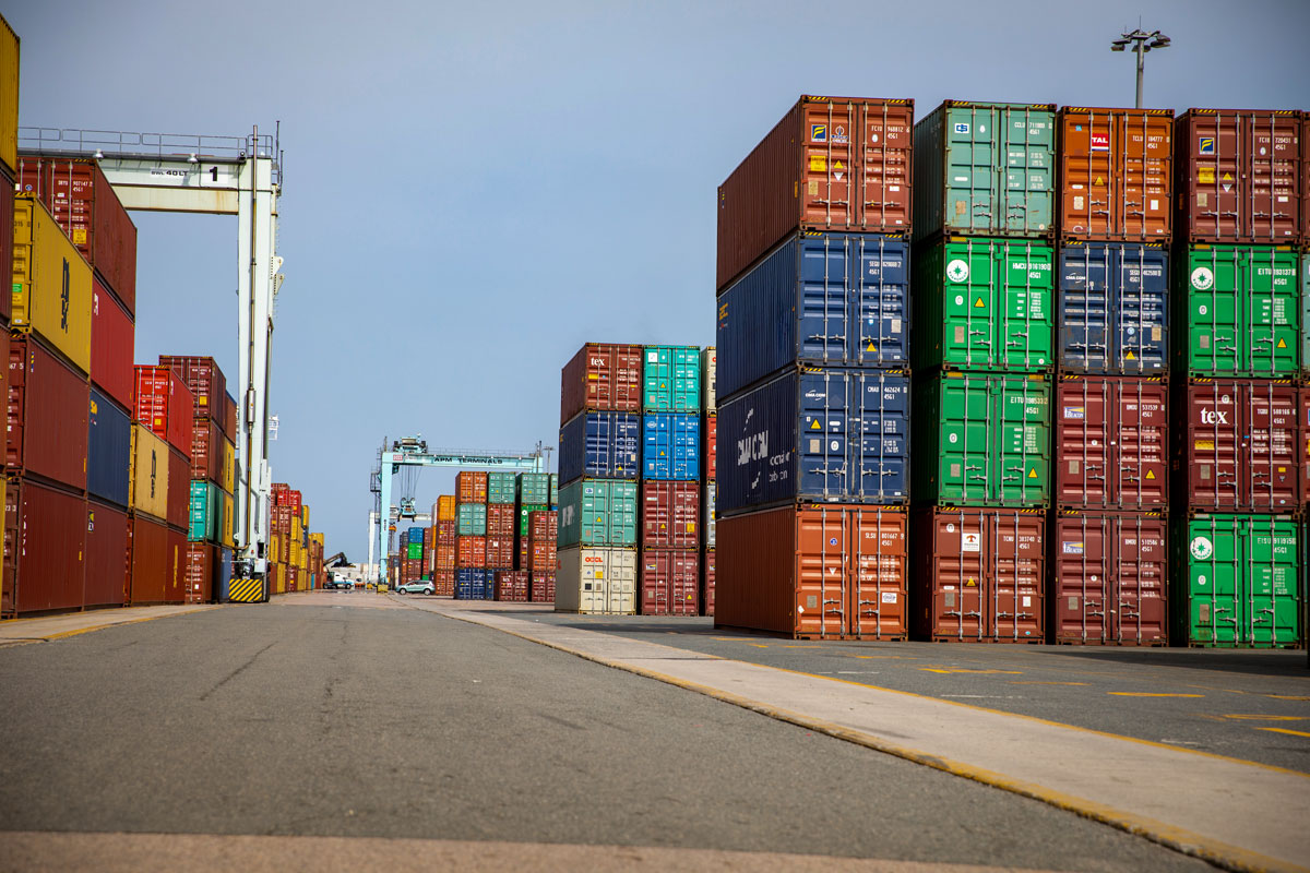 Solutions | RoadOne IntermodaLogistics, Inc.